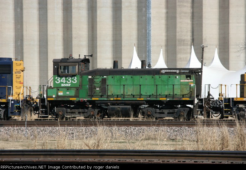 BNSF 3433